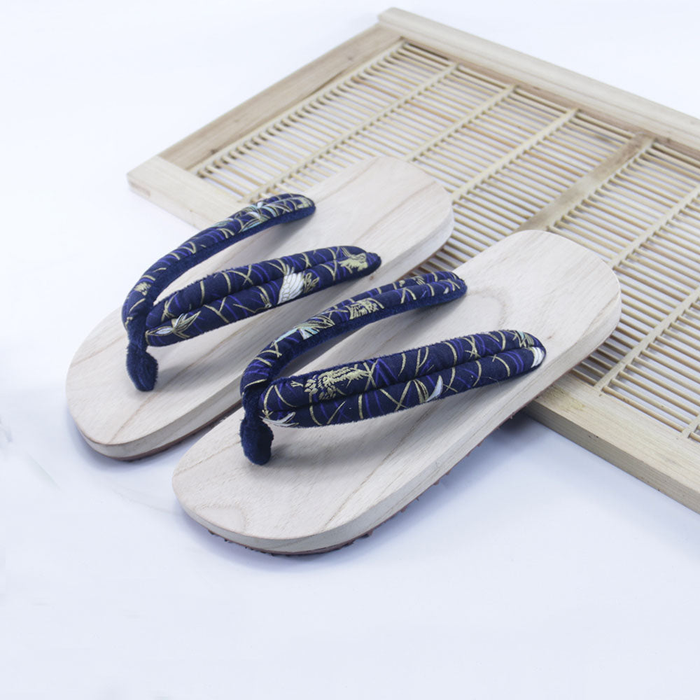Wide Fit Kimono Wooden Sandals [Crane] – En Yukata